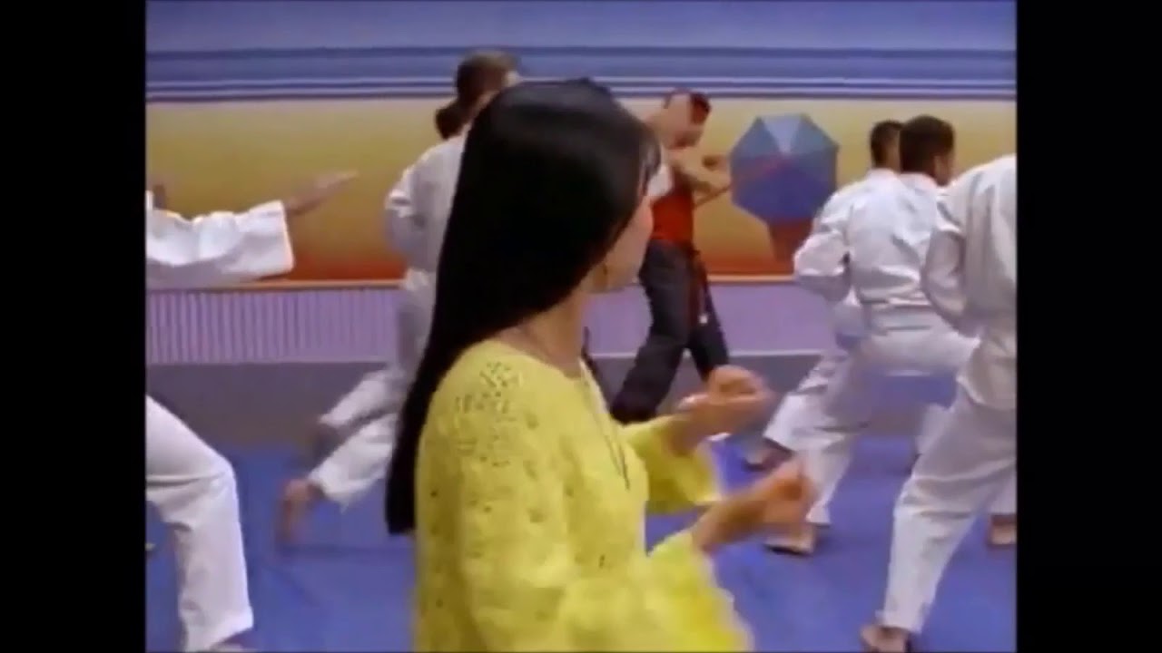 Mmpr episode 1 Jason teaches Billy martial arts - YouTube