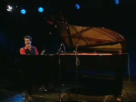 Bodo Wartke • Der blaue Engel (Ich denke, also sing' ich)
