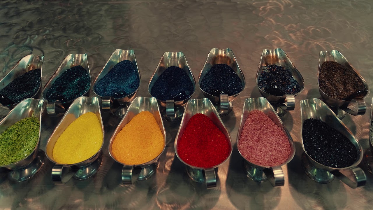 Hollywood Hot Glass, Hot Glass Class - YouTube