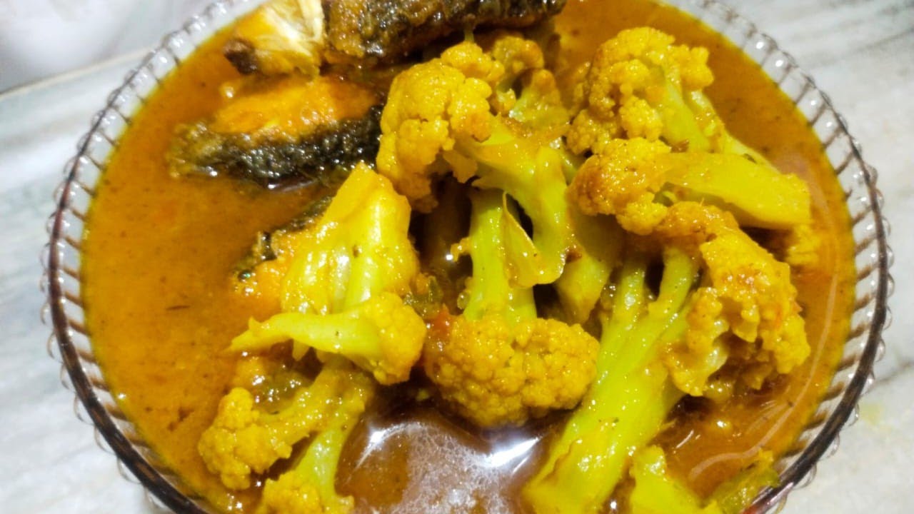Simple Recipe Culliflower With Rui Fish//খুব সহজেই ফুলকপি দিয়ে রুই মাছ ...