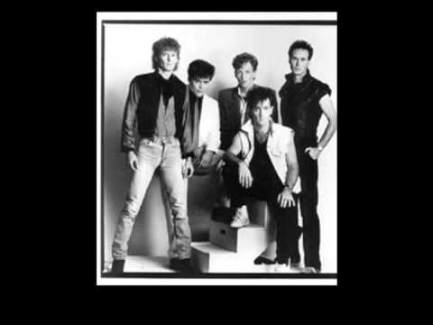 The Ravyns - Live It Up - YouTube