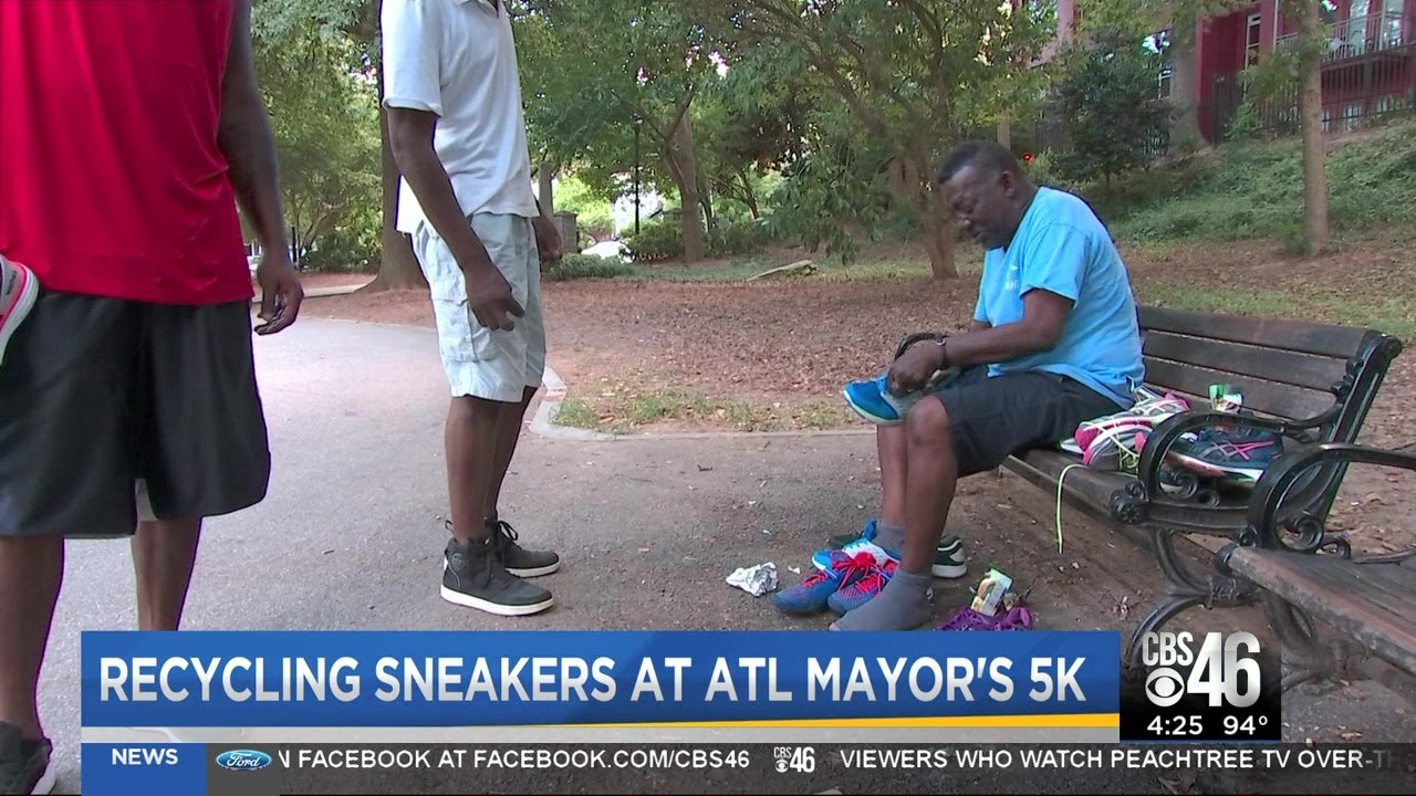 Touching soles Eco Sneakers collects shoes for the homeless - YouTube