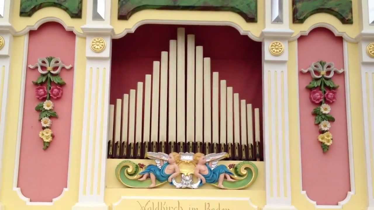 Ruth style 33, 52 keyless Fairgroud Organ "The Southern Rose" plays ...