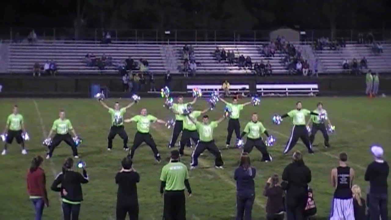 Harlem Huskies Juniors Dance - YouTube