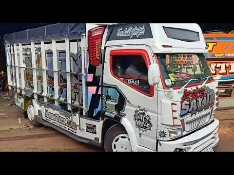 Keren Banget Modifikasi Truck Canter Dengan Bemper Model Bus Semok Fortuner Karoseri Irsyad Putra