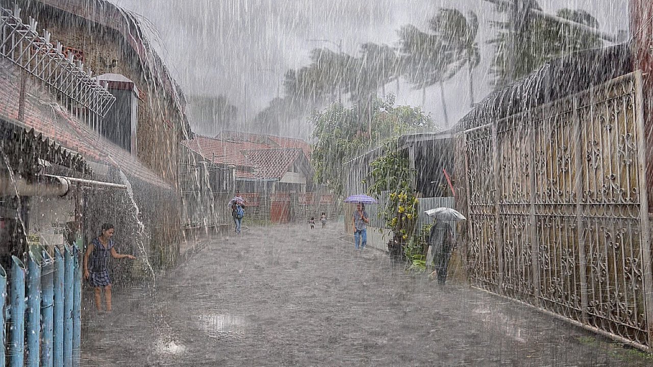Super heavy rain strong winds, thunderstorms and floods don't stop in ...