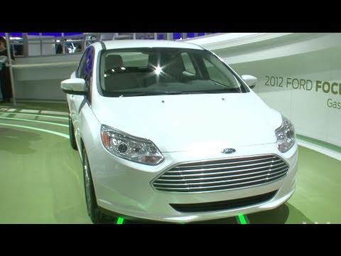 2012 Ford Focus Electric - 2011 Detroit Auto Show - YouTube