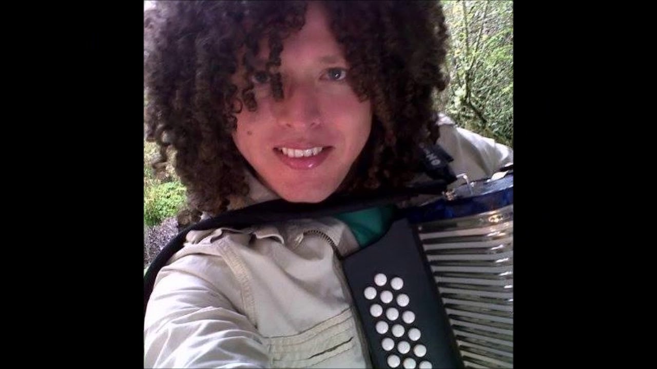 JORGE CARABALLO - LO QUE MÁS QUIERO Lyrics - YouTube