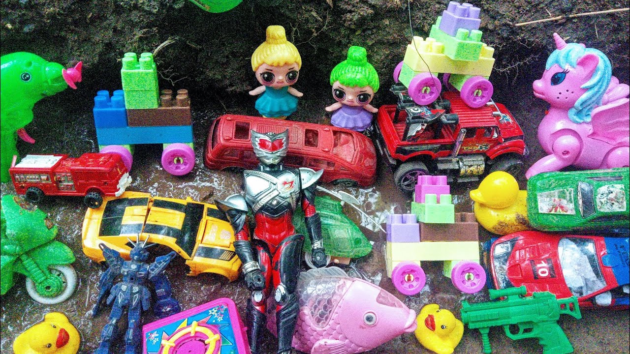 mobil mainan motor mainan lego mainan robot mainan terendam lumpur ...