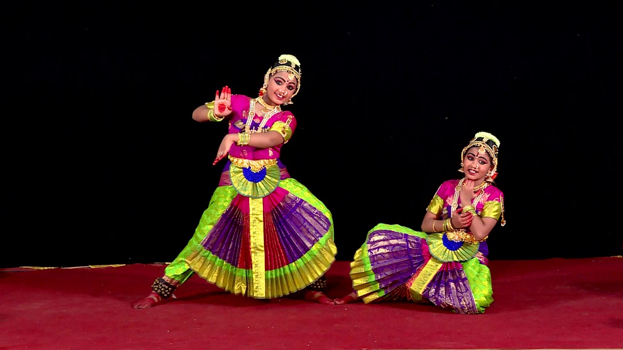 Salangai Pooja by Jee Sisters - YouTube