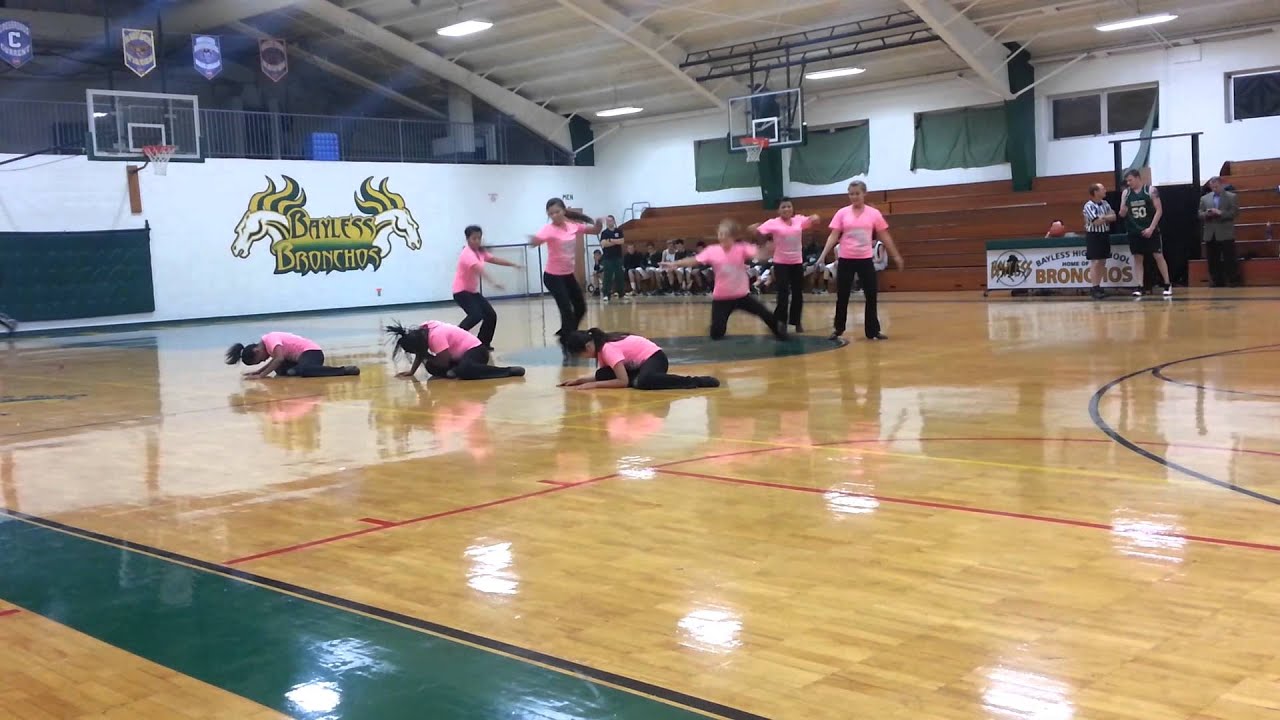 Bayless dance explosion - 2012 alumni game - YouTube