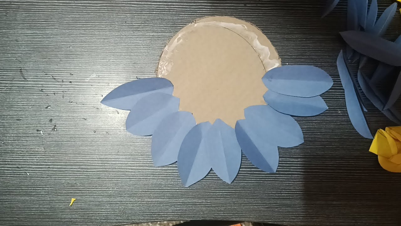 Beautiful and Easy Paper wall mate / paper craft For Home Decoration ...