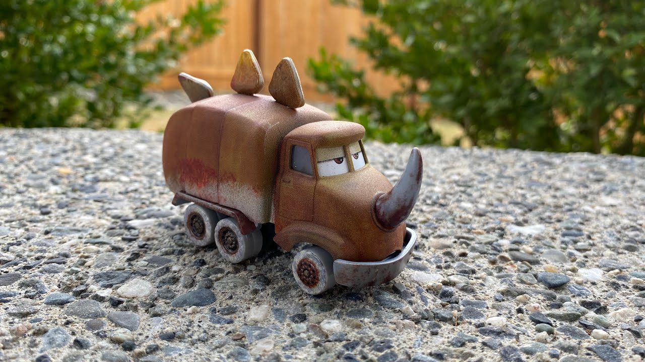 Disney Pixar Cars Quadratorquosaur Review - YouTube