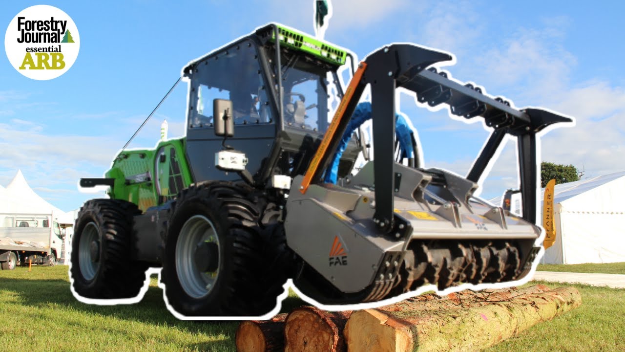 Merlo eyes UK forestry market with Treemme MM 250 X - YouTube