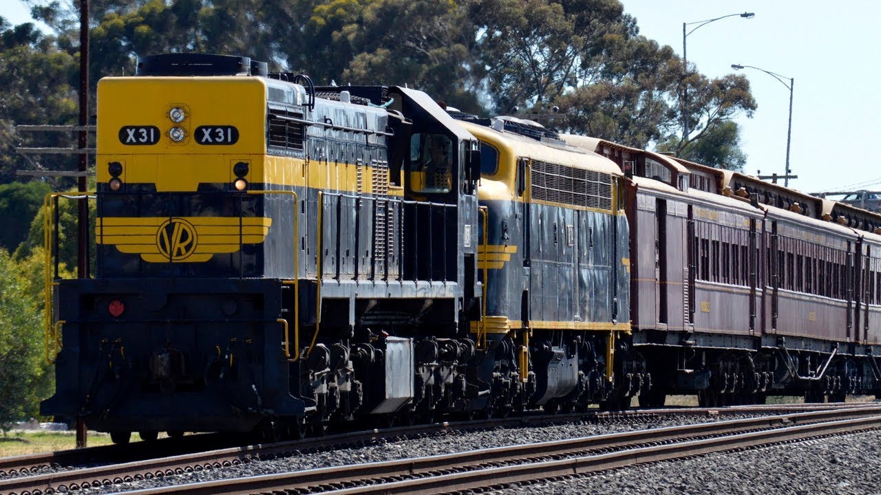 Seymour Railway Heritage Centre; 'Pako Festa' tour to Geelong with X31 ...