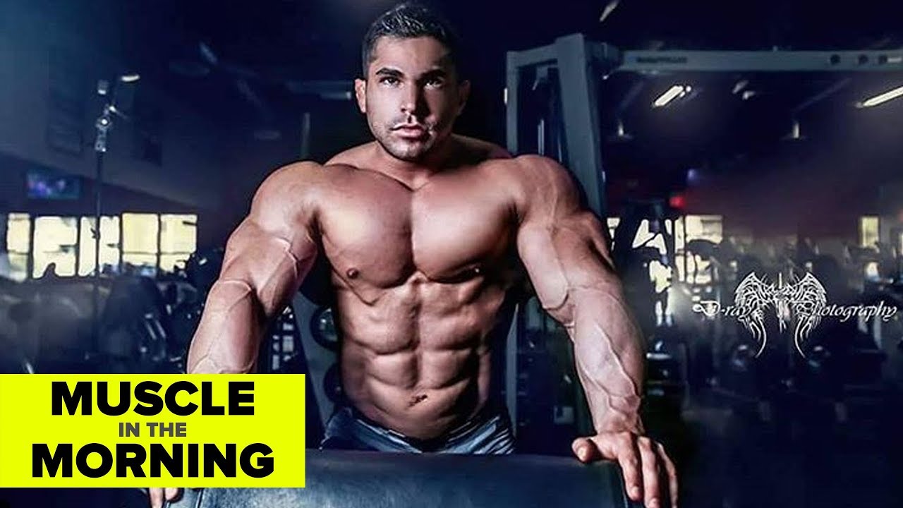 DEREK LUNSFORD Back in Action! Muscle in the Morning (1/5/18) - YouTube