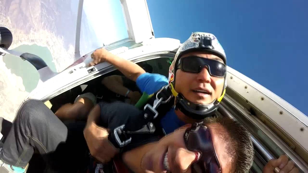 Jesus Perez Tandem Skydiving At Skydive Elsinore - YouTube