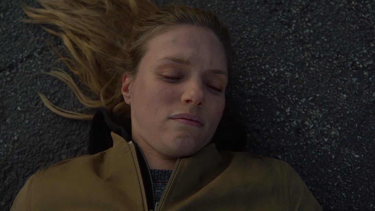 Hailey Survives the Explosion on Chicago PD 9x22 (May 25, 2022) - YouTube