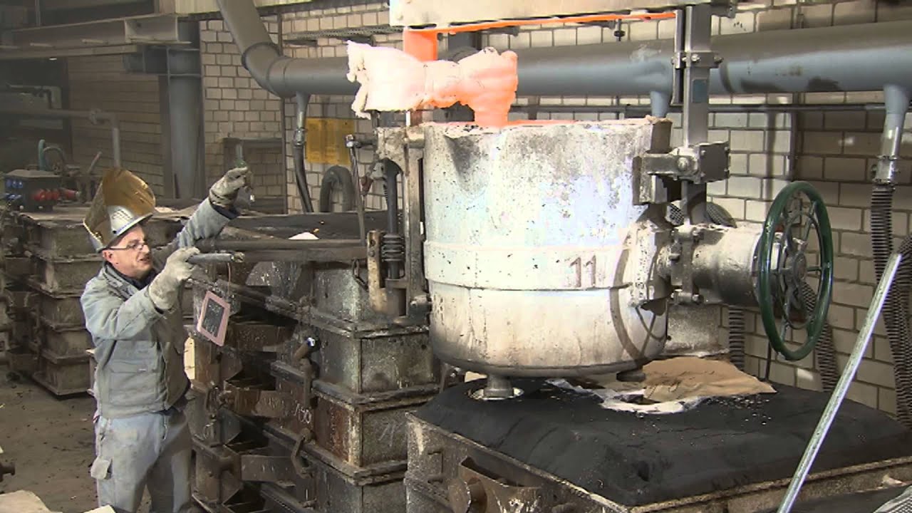 High-grade steel casting completely without fire - YouTube