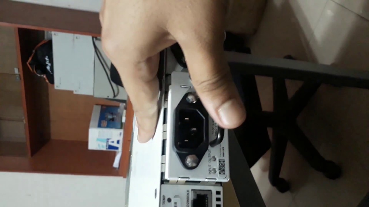 Ciena 3930 career Ethernet power module installation - YouTube