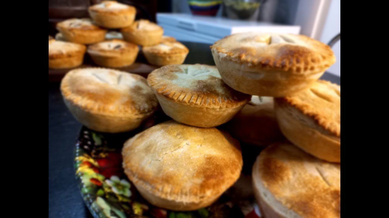 Ulu and Pua'a Meat Pies. Breadfruit and Pork Meat Pies. @SamoanFood ...