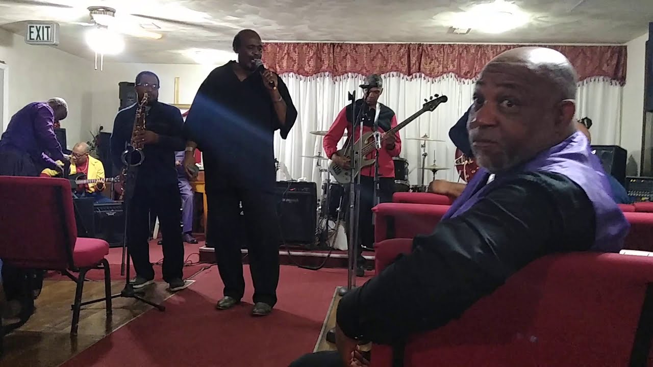 God Is Standing By - Frankie Davis And The Mighty Stars - YouTube