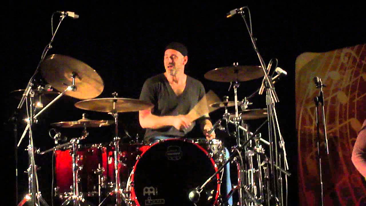Matt Halpern Periphery "Icarus Lives"-London Drum Show 2014 - YouTube