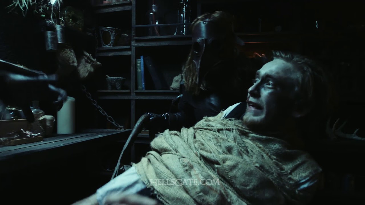 HellsGate Haunted House: The Basement - YouTube