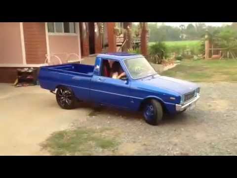 Mazda 1000 - YouTube