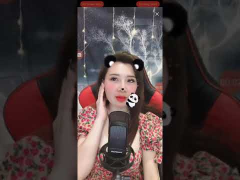 bigo live em gái ngồi khoe buom lo hang