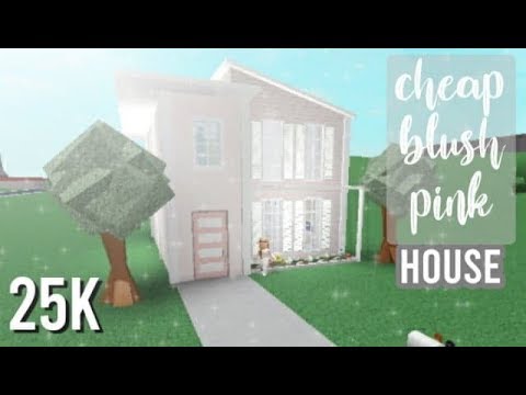 Bloxburg: Cheap Blush Pink House | Speedbuild | GwenYT - YouTube