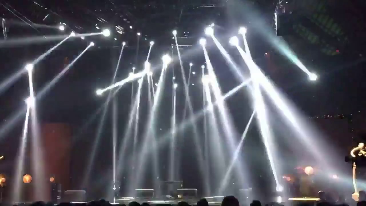 Lux Style Awards Beautiful Stage Lighting 2018 - YouTube