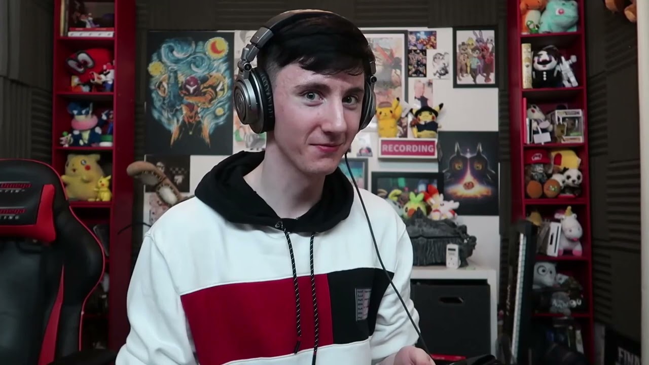 Dawko has another questionable moment - YouTube