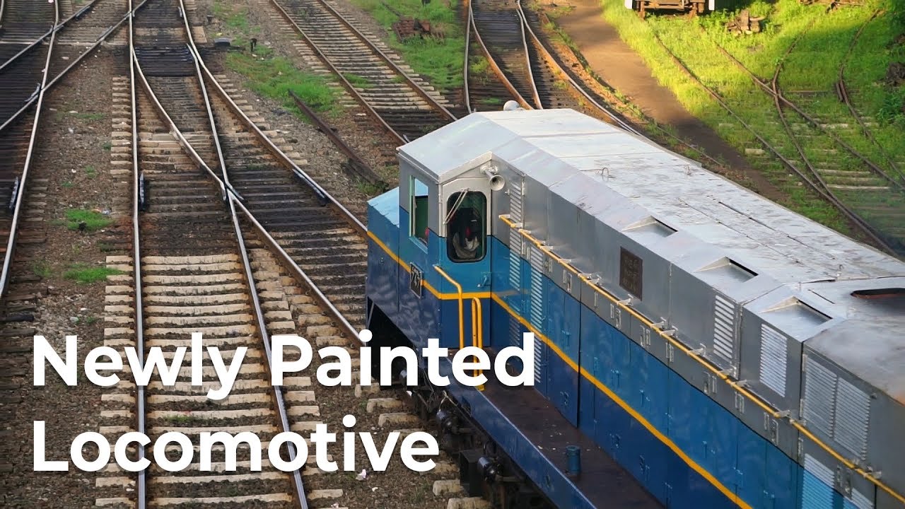 Newly Painted Canadian Class M4 Locomotive in Sri Lanka Railways - YouTube