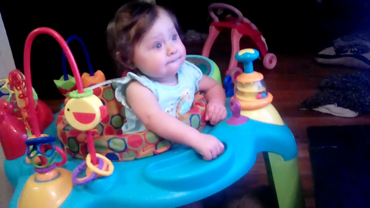 watching the wiggles - YouTube