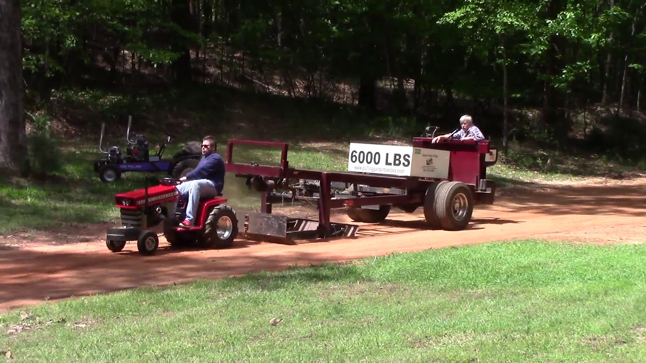 Cox Garden Tractor Pull April 10, 2020 - YouTube