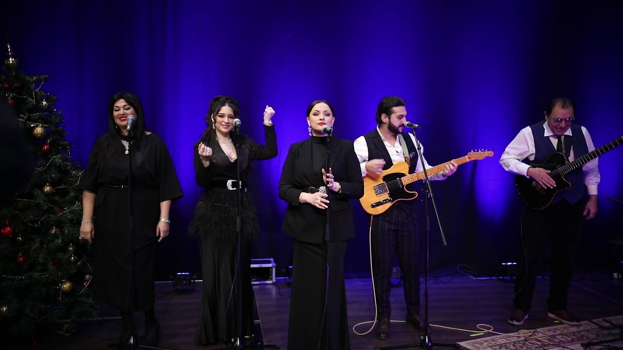 AME ROMA - Paramisha - YouTube