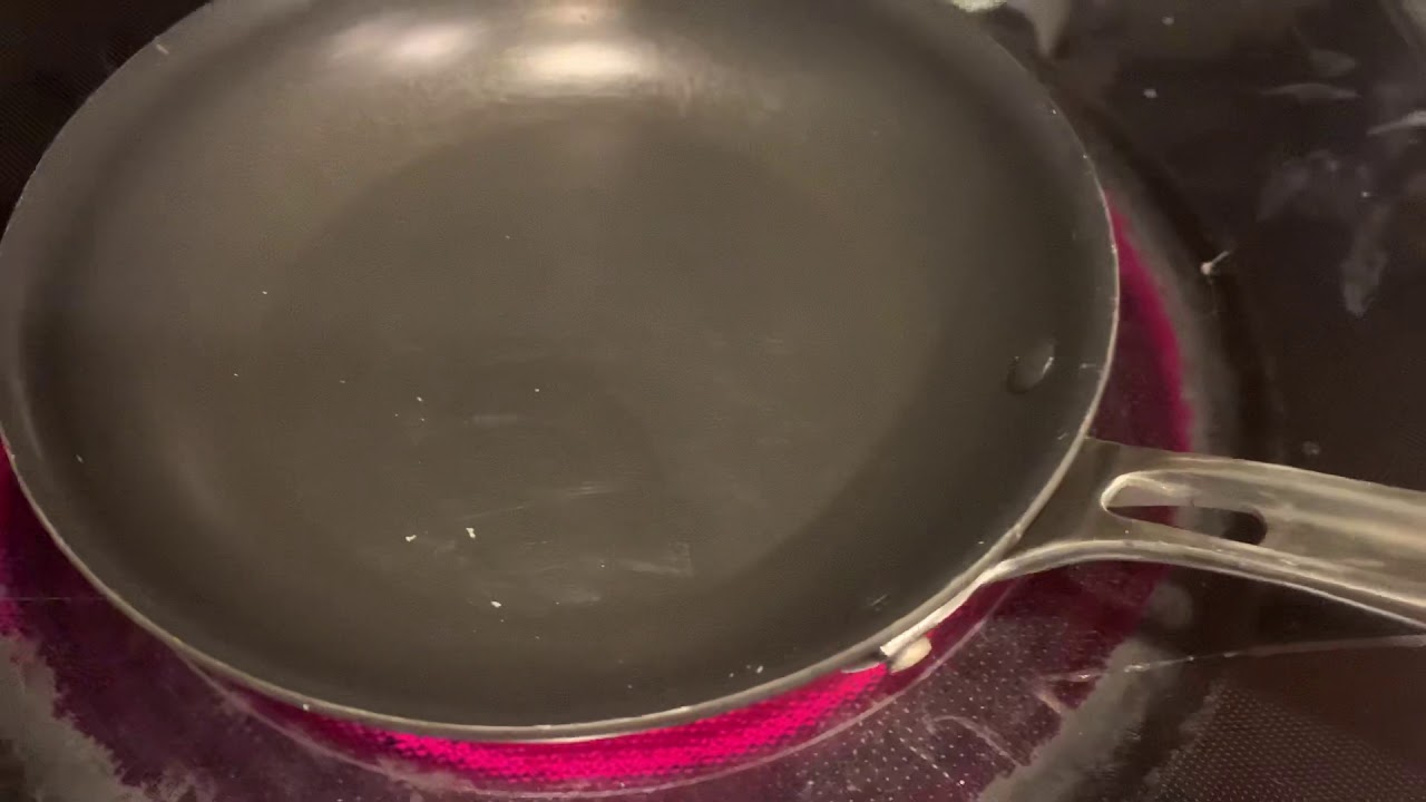 Burning milk to prove to some idiot on discord that milk burns - YouTube