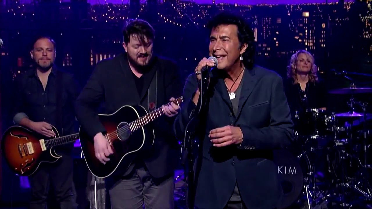 Morgan Doctor drumming with Andy Kim and Kevin Drew on david letterman ...