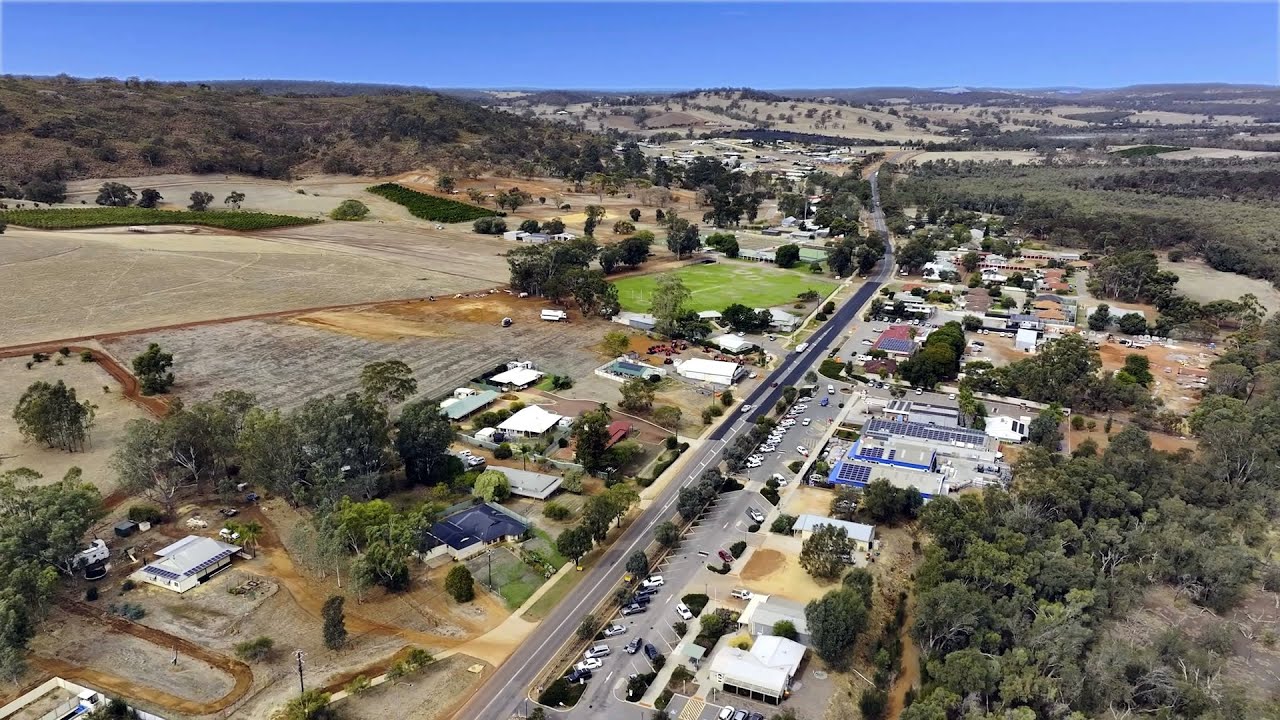 Destination WA - Chittering Locals - YouTube