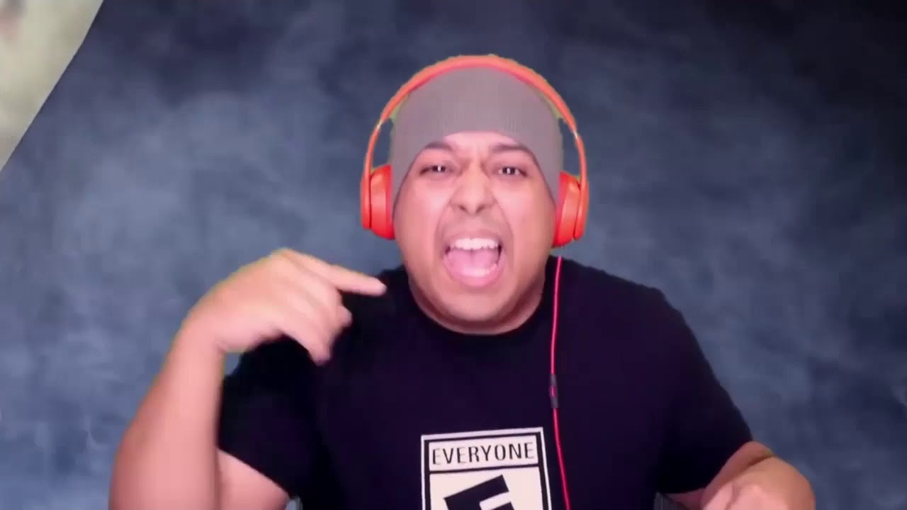 Dashiegames dancing compilation - YouTube