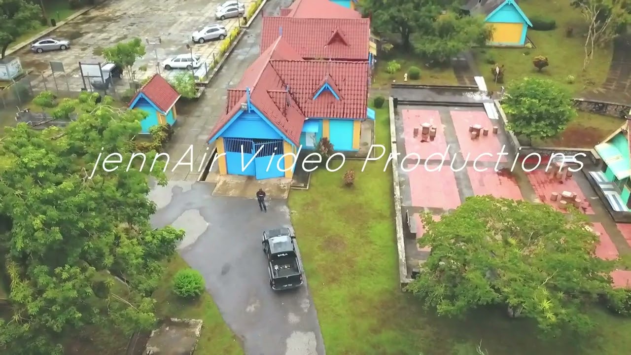 Vessigny Beach Facility - YouTube