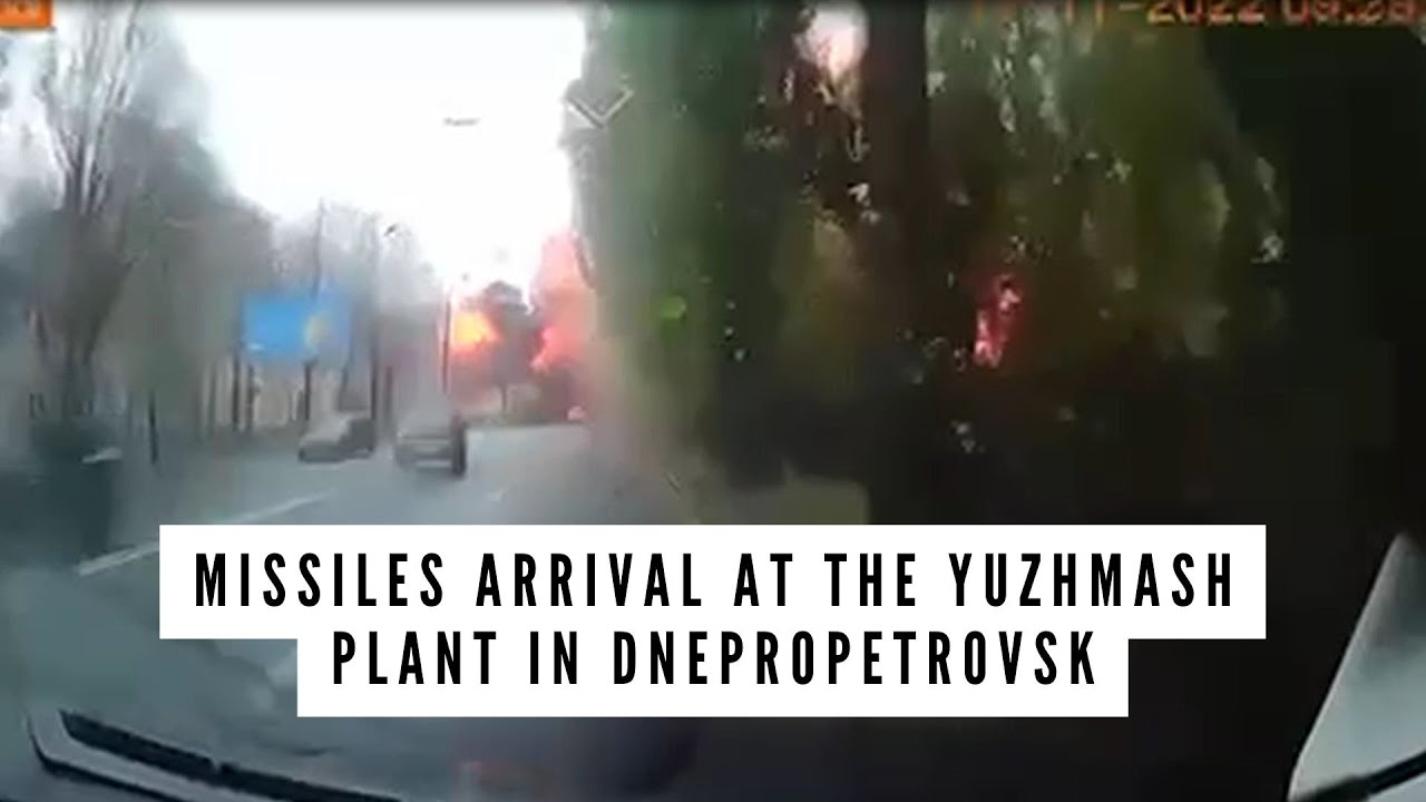Missiles arrival at the Yuzhmash plant in Dnepropetrovsk - YouTube
