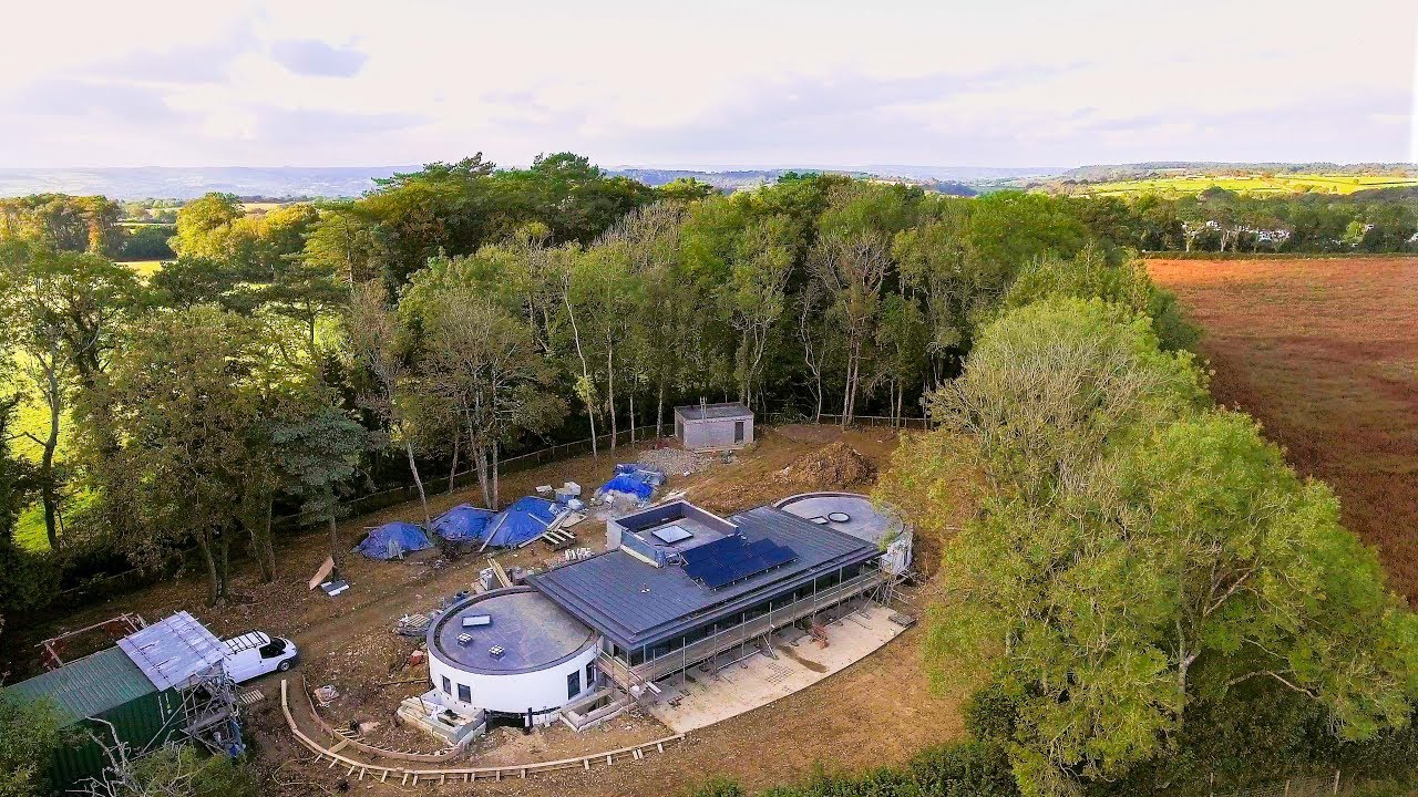 Rousdon Estate, The Water Tower - 17 September 2017 (4K, Allhallows ...