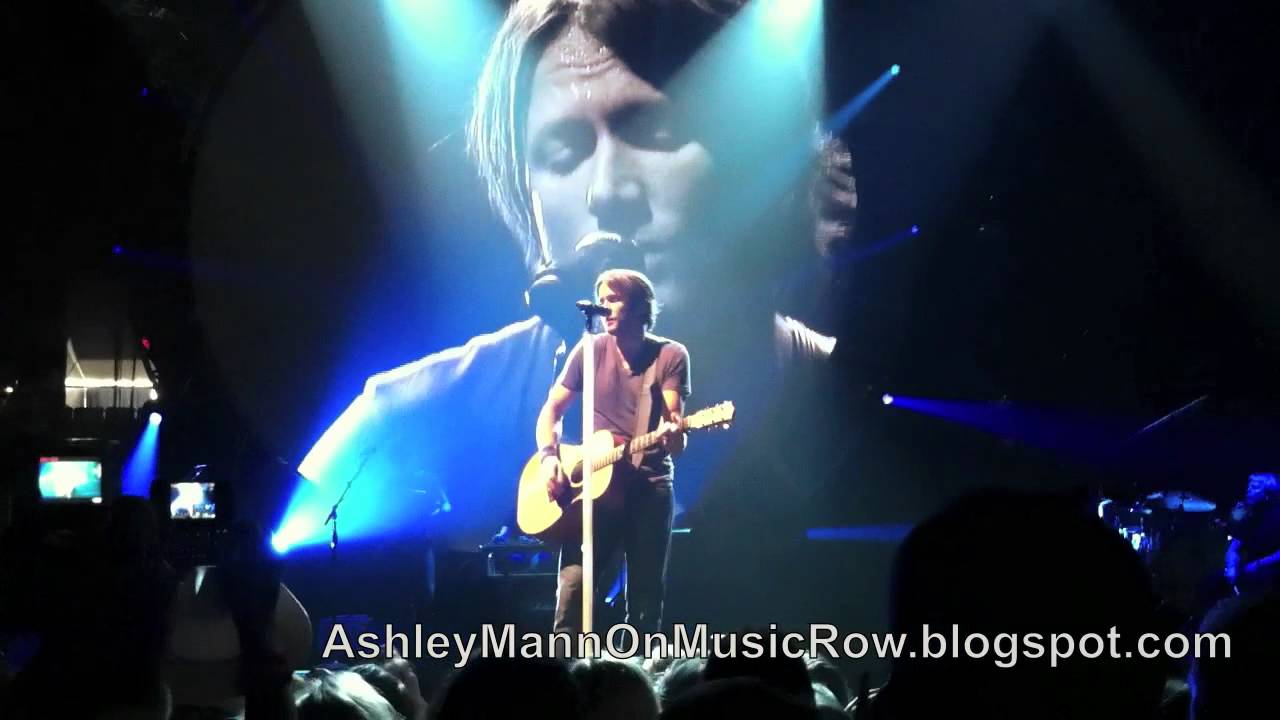 Keith Urban Get Closer Sneak Peek "Making Memories of Us".mov - YouTube