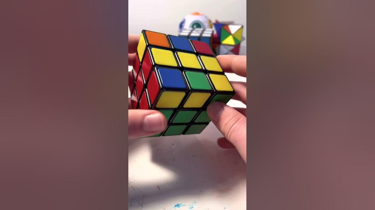 How to solve a rubicks cube - YouTube