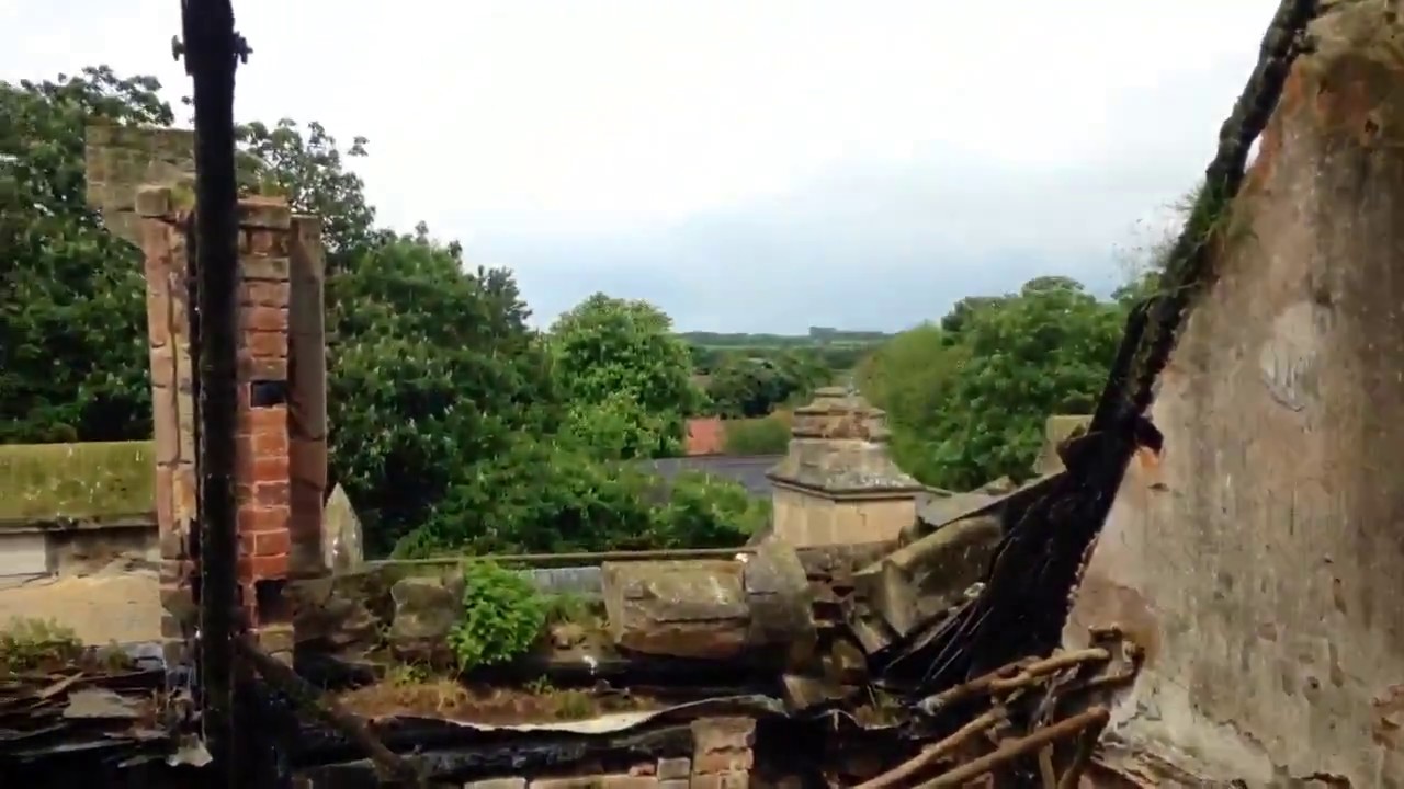 Exploring Abandoned Nocton Hall! - YouTube