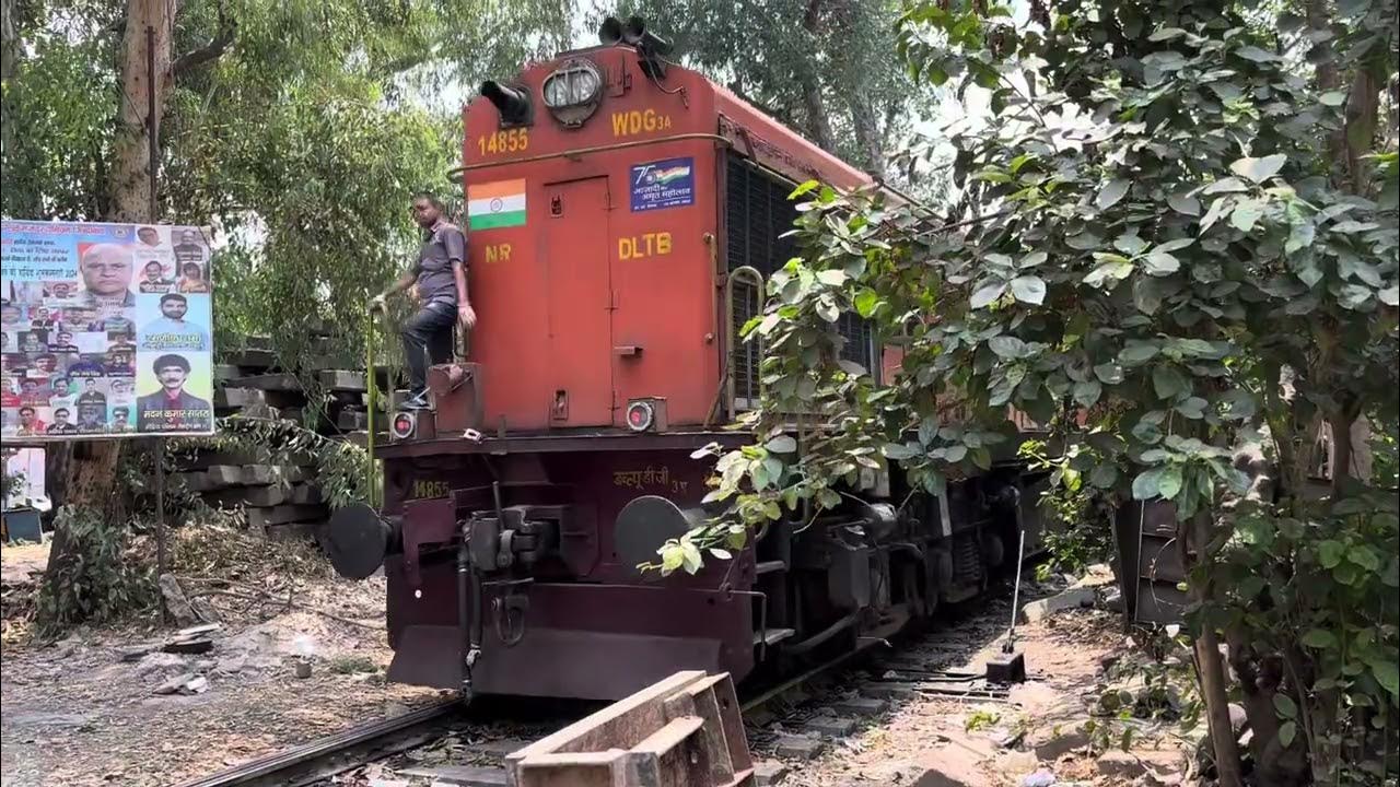 ALCO WDG3A - Track Switching - YouTube