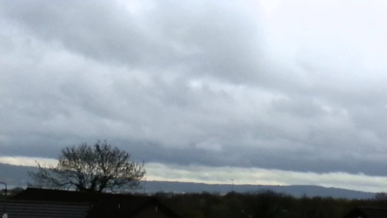 strange sounds in sky the over Belfast 05/05/2015 - YouTube