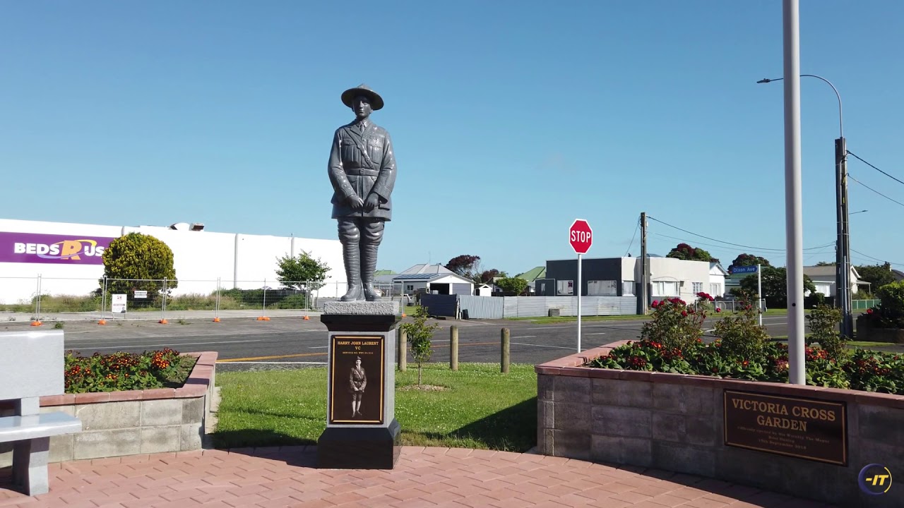 Victoria Cross Memorial Garden - Hawera - YouTube